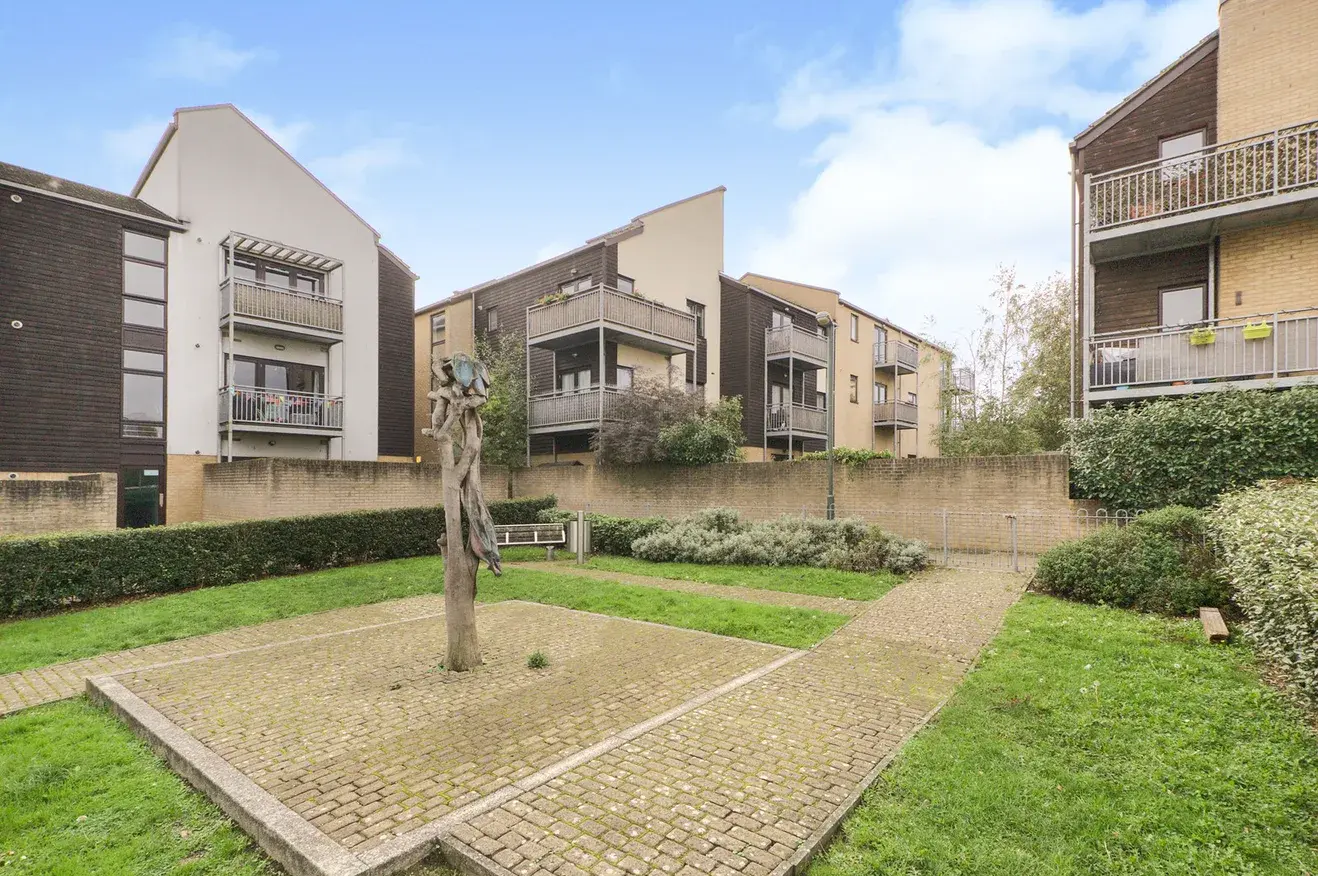 HomeViews | Davis Way, DA14 Reviews