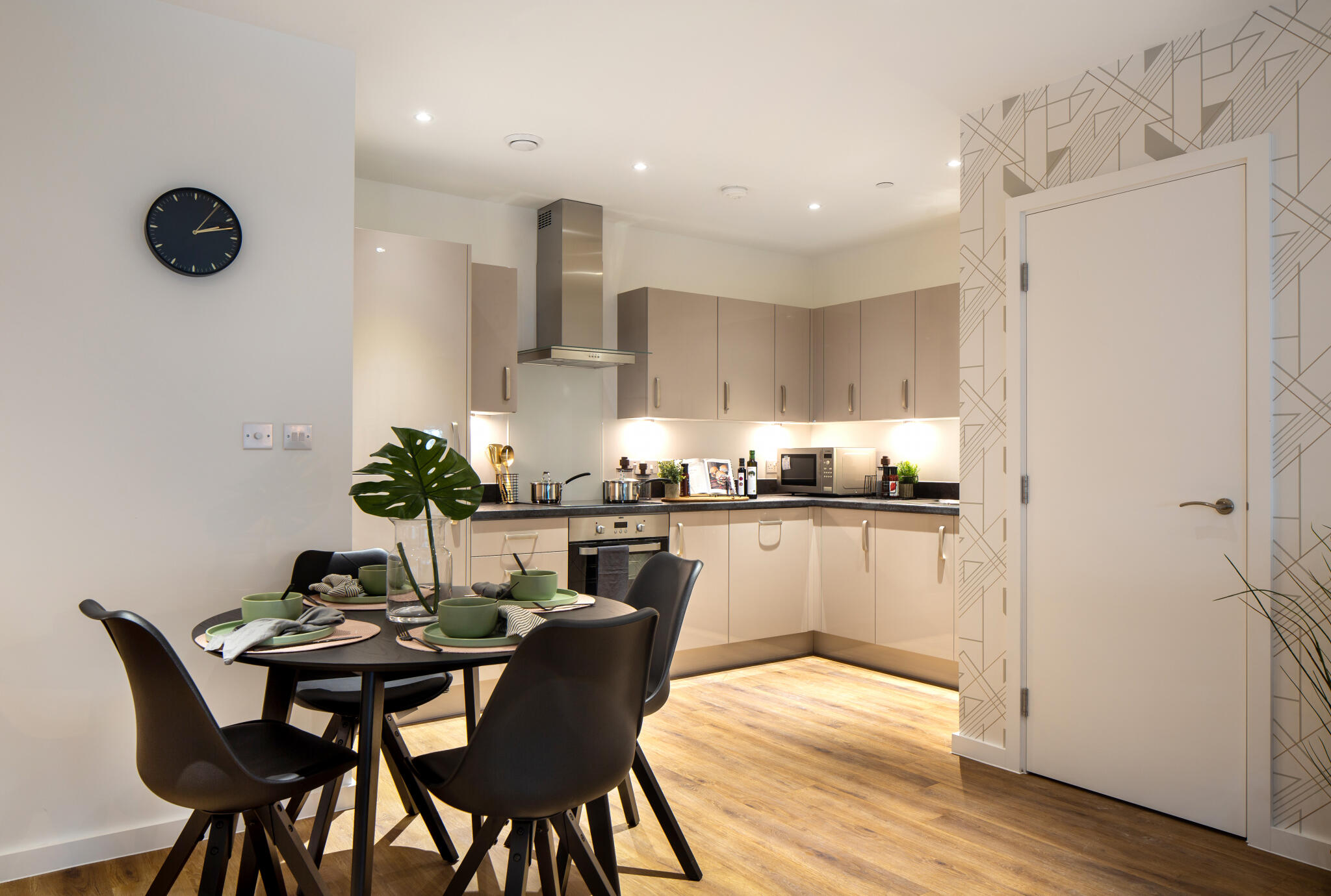 HomeViews | Fizzy East16, E16 Reviews