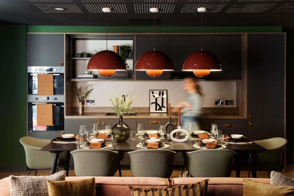 HomeViews | Solasta Riverside, G5 Reviews