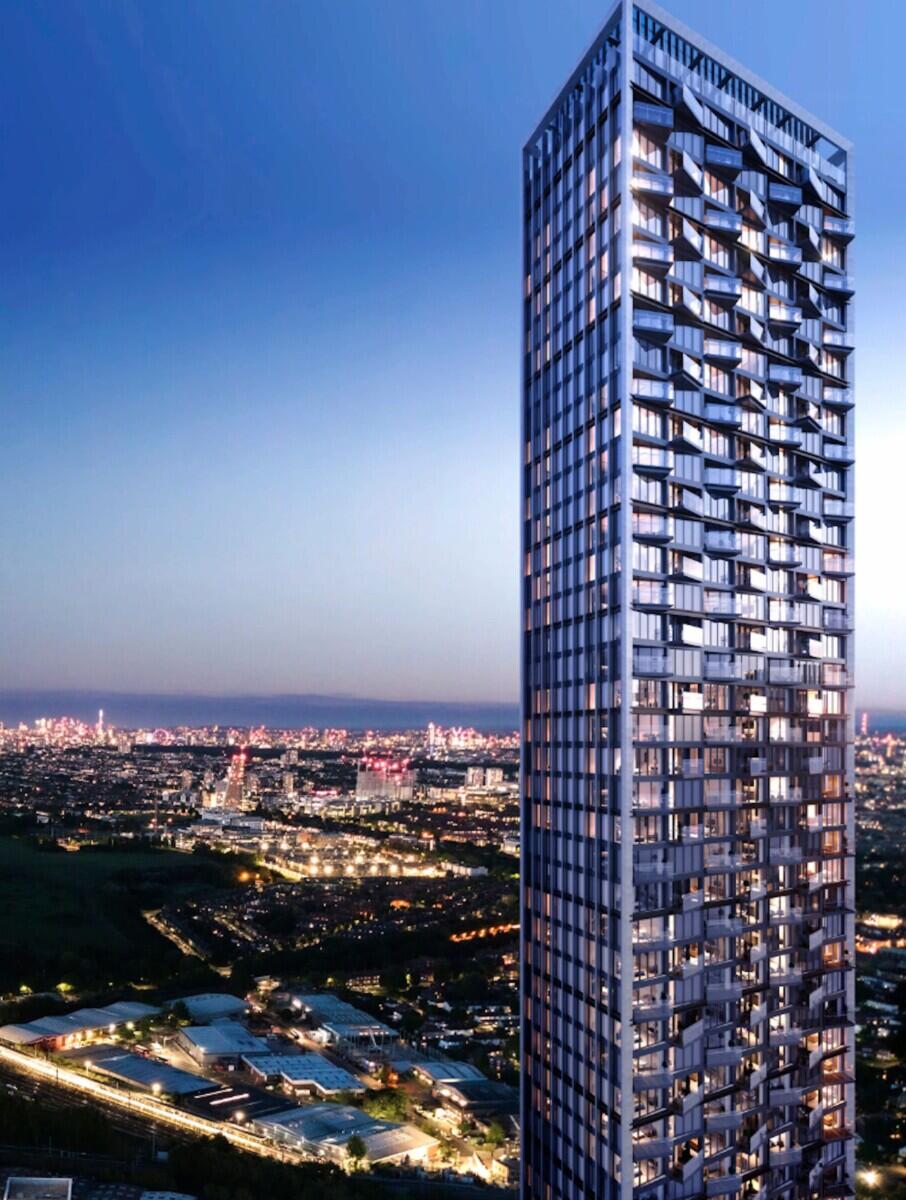 HomeViews | One West Point, W3 Reviews