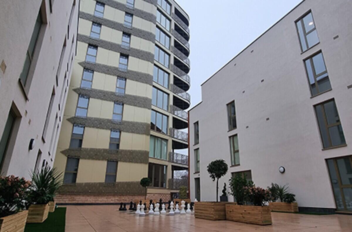 HomeViews | Hylyfe, NG1 Reviews