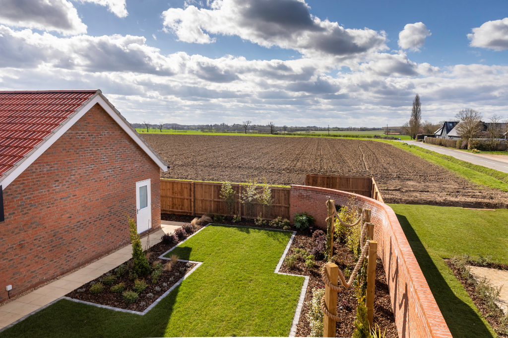 HomeViews | All Saints Green, IP21 Reviews