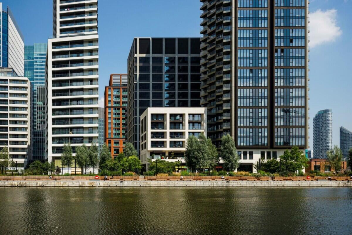 HomeViews | 10 George Street, E14 Reviews