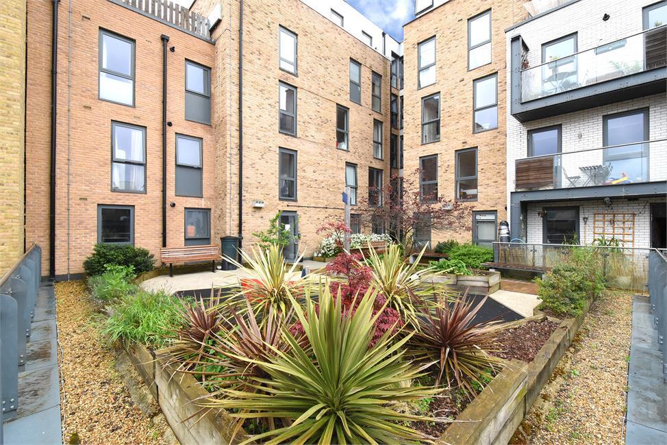 HomeViews | Penny Black Court, SE15 Reviews