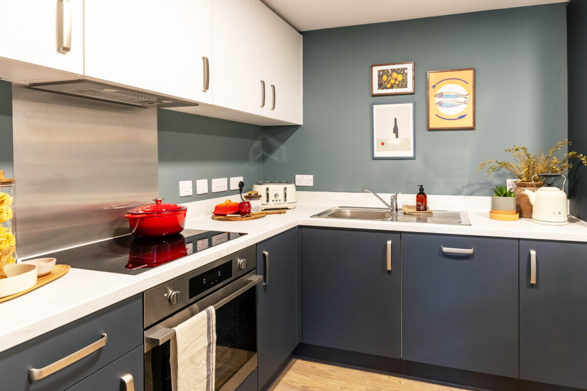 HomeViews | Granary Quay, G11 Reviews